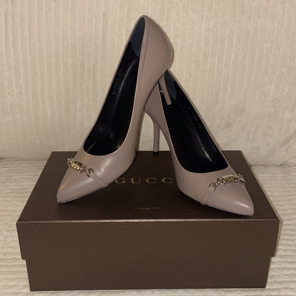Gucci Leather Nameplate Pump. Color New Mauve. Size 7… - Gem